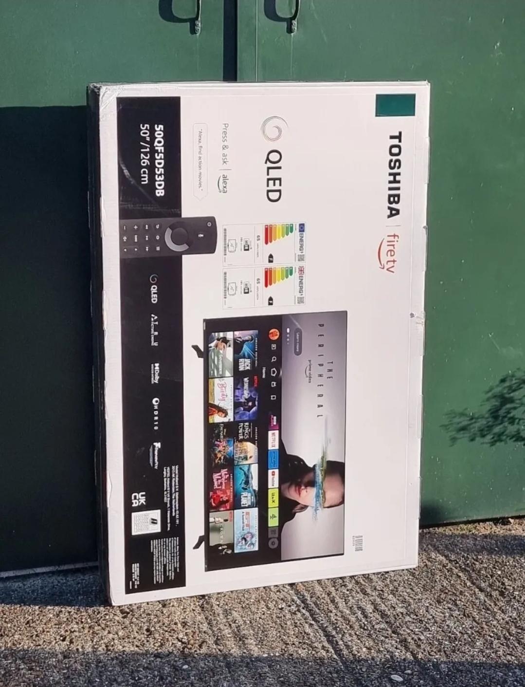 Toshiba 50" QLED Empty TV Packaging Box(OLED) in SE17 London for £20.00 ...