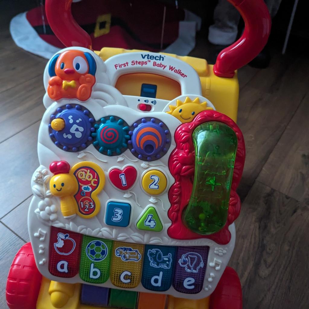 VTech first steps baby walker in B29 Birmingham für 5,00 £ zum Verkauf ...