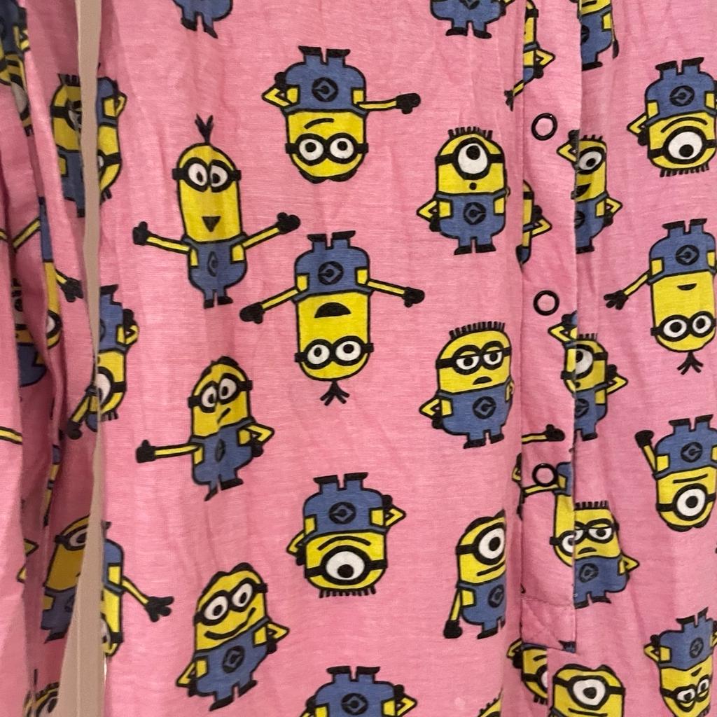 Minions one piece might suit age 13 years in SL4 Windsor für 7,00 £ zum ...