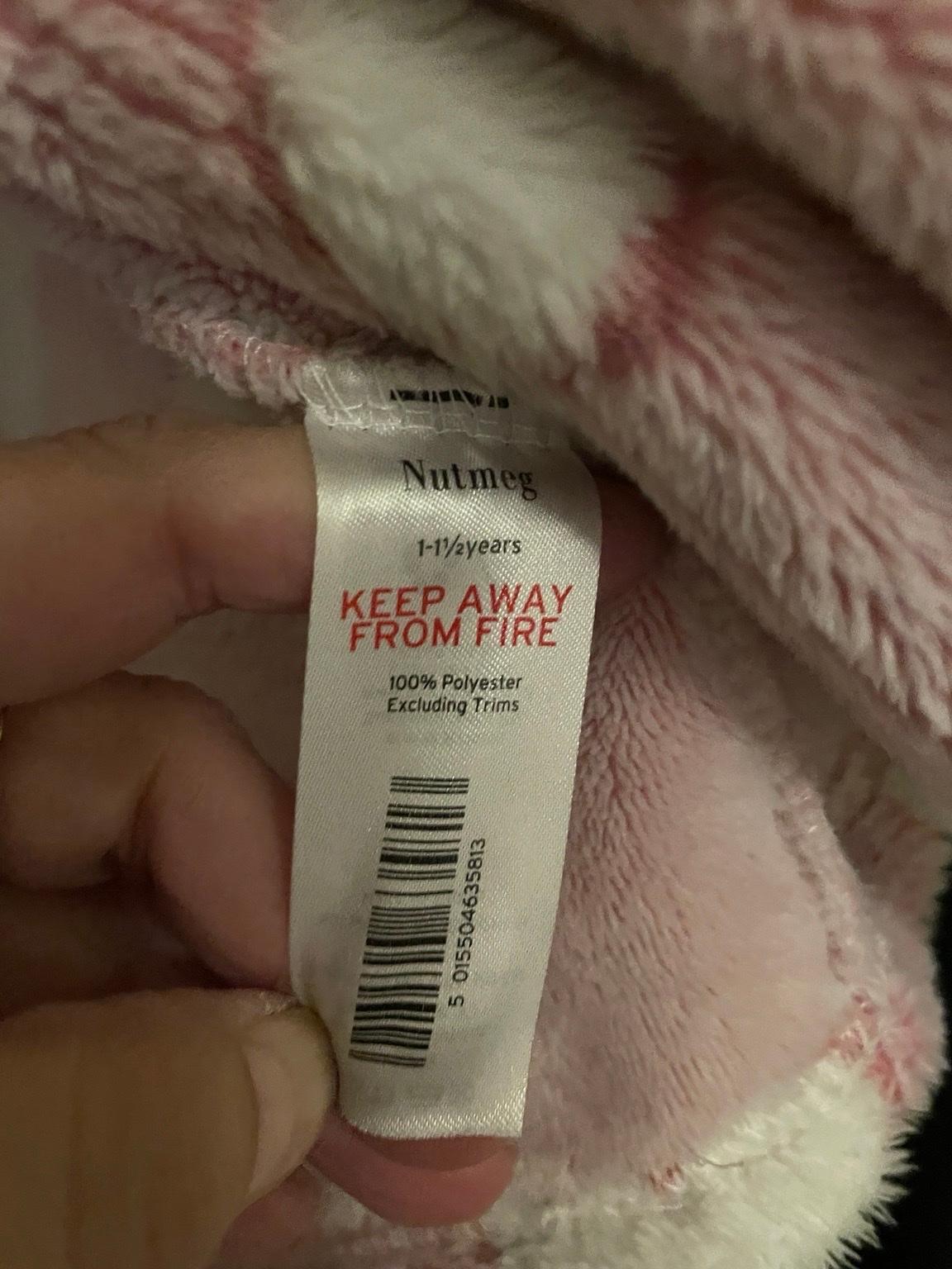 Nutmeg 12-18 months girls dressing gown pink in WS1 Walsall for £5.00 ...