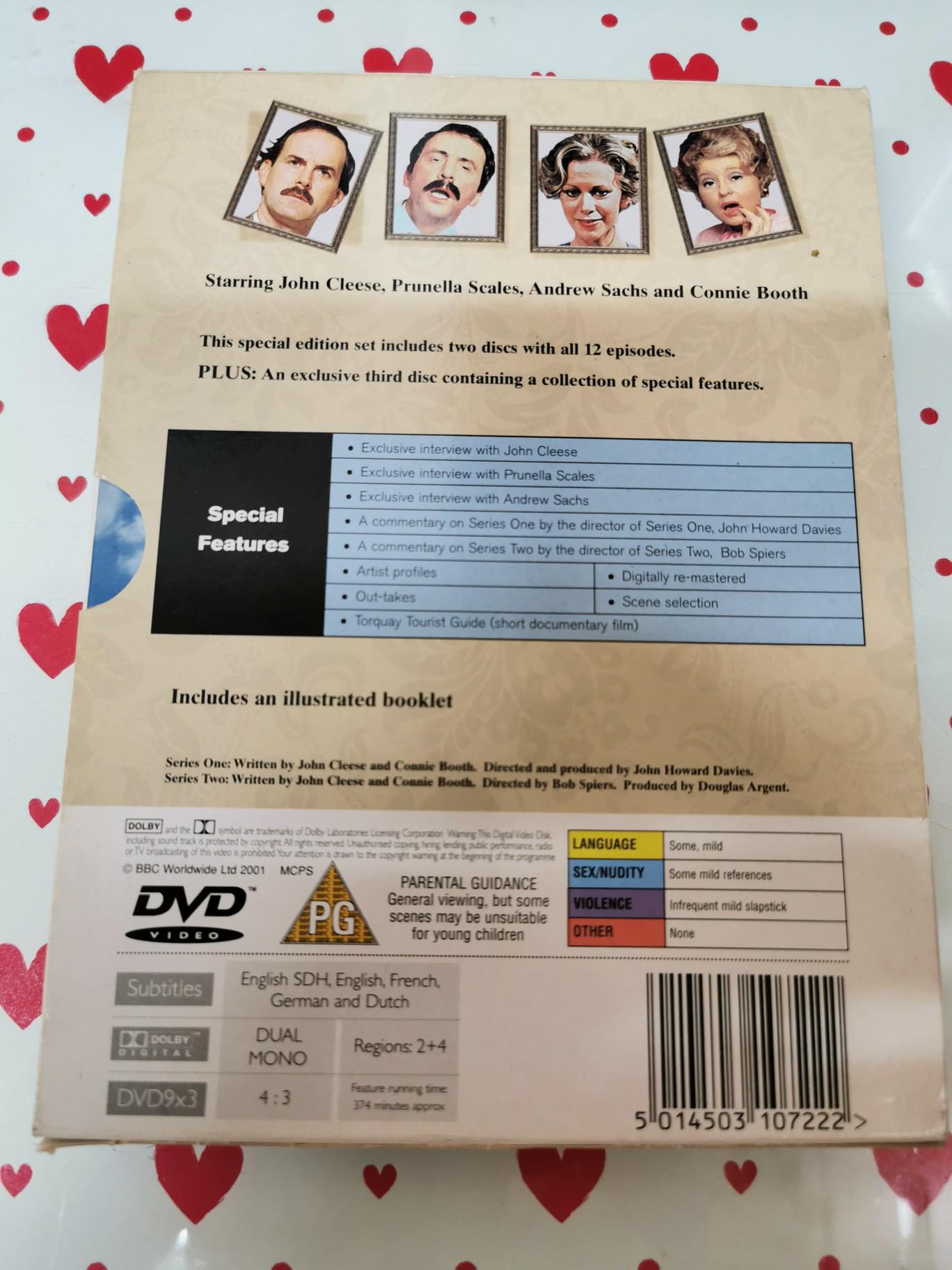 FAWLTY TOWERS - SERIES 1 & 2 in WF3 Leeds für 5,00 £ zum Verkauf | Shpock DE