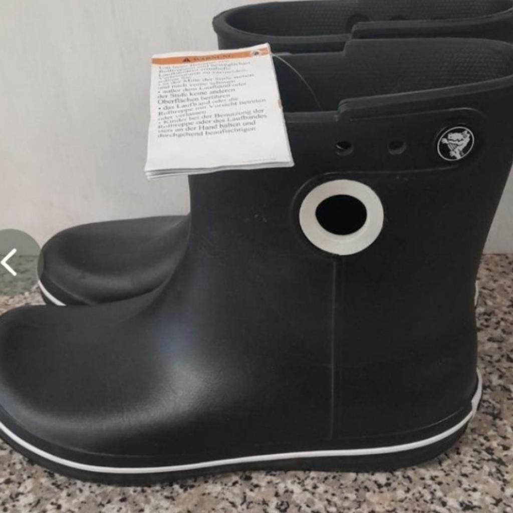 crocs wellies size adult 5 new in DY4 Sandwell für £ 15,00 zum Verkauf ...