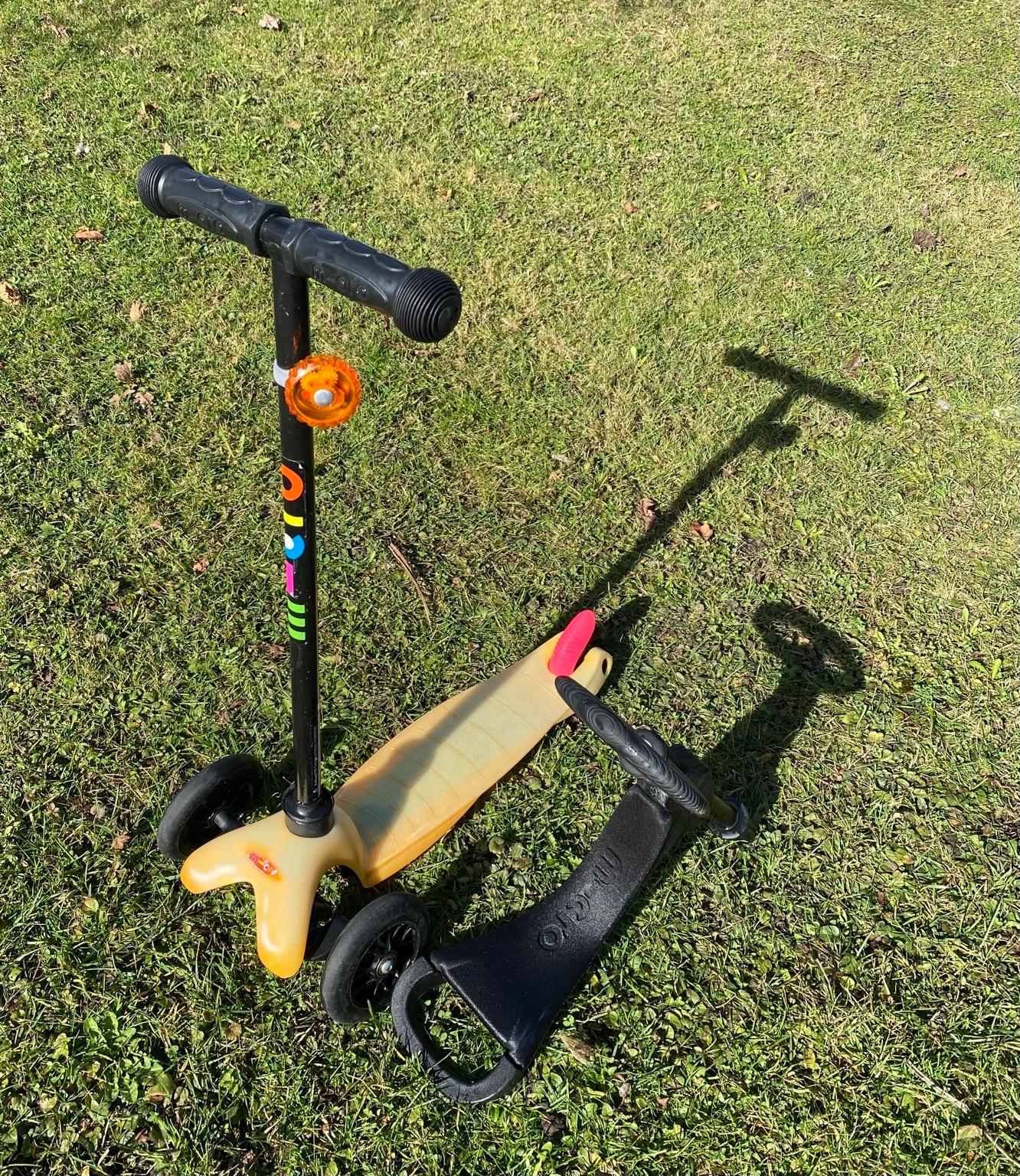 Mini Micro 3 in 1 Roller / Scooter in 6712 Gemeinde Thüringen für 30,00 ...