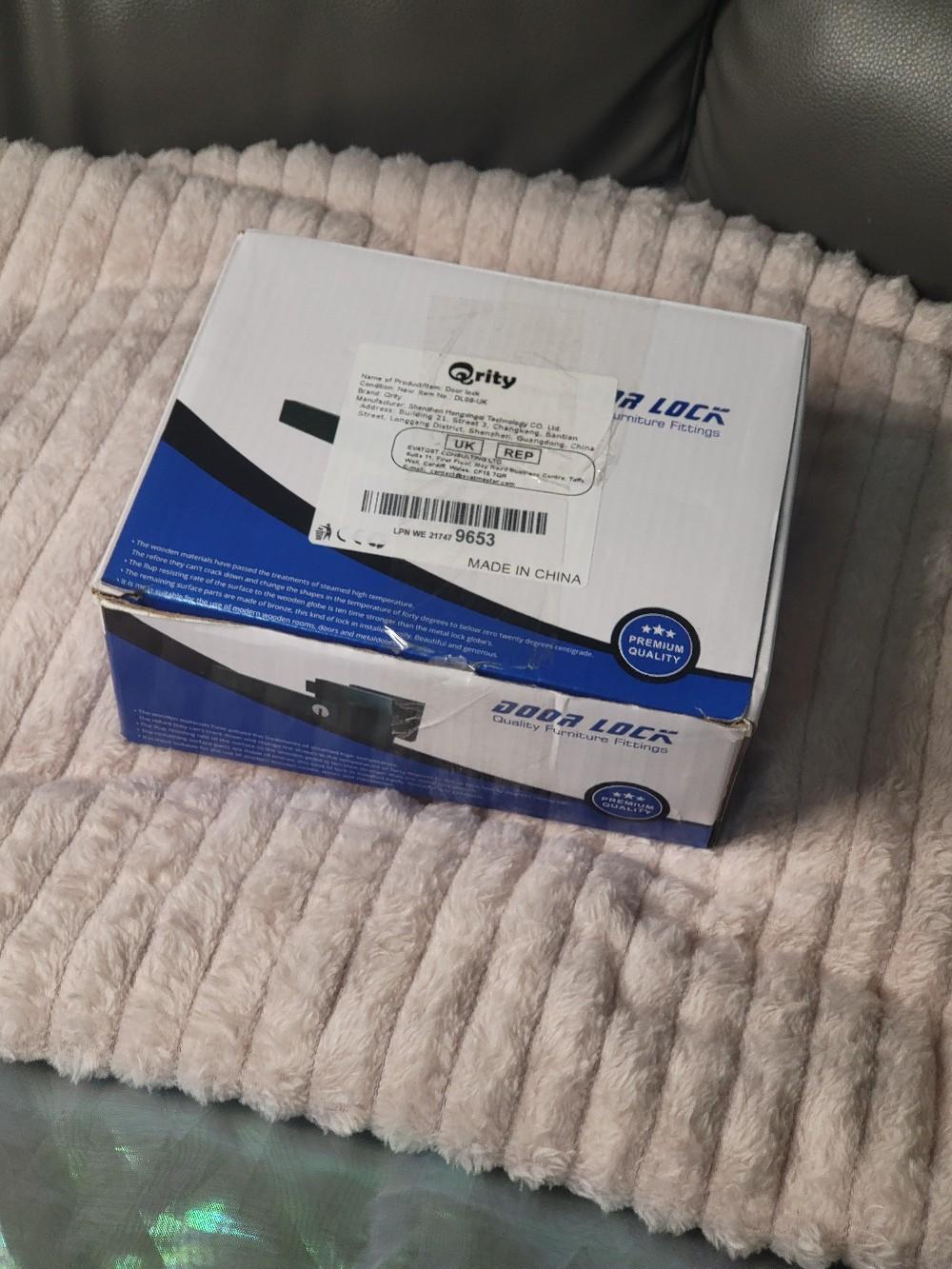 Qrity Lever Door Handle Lock with Keys, Door in OL12 Rochdale for £14.00 for sale | Shpock