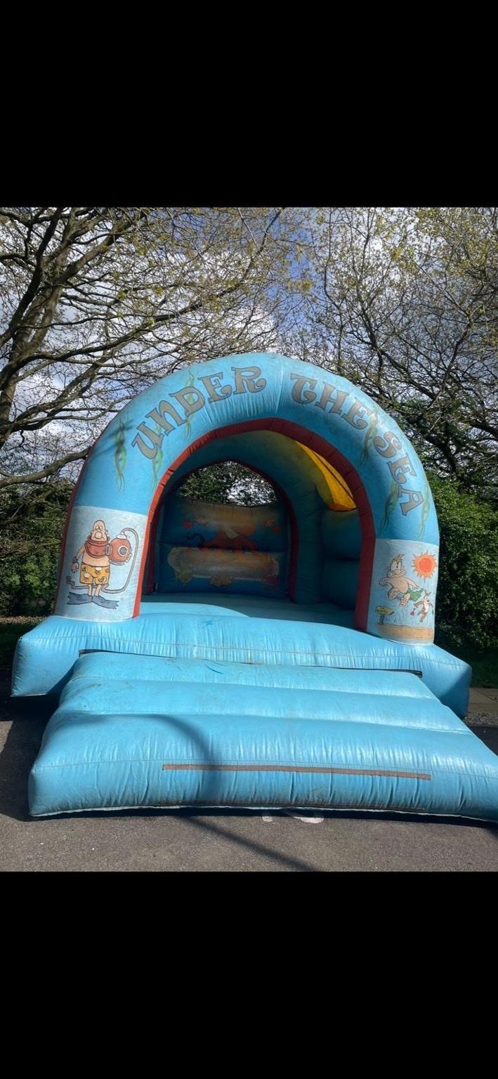 Bouncy castle in B33 Birmingham for £400.00 for sale | Shpock