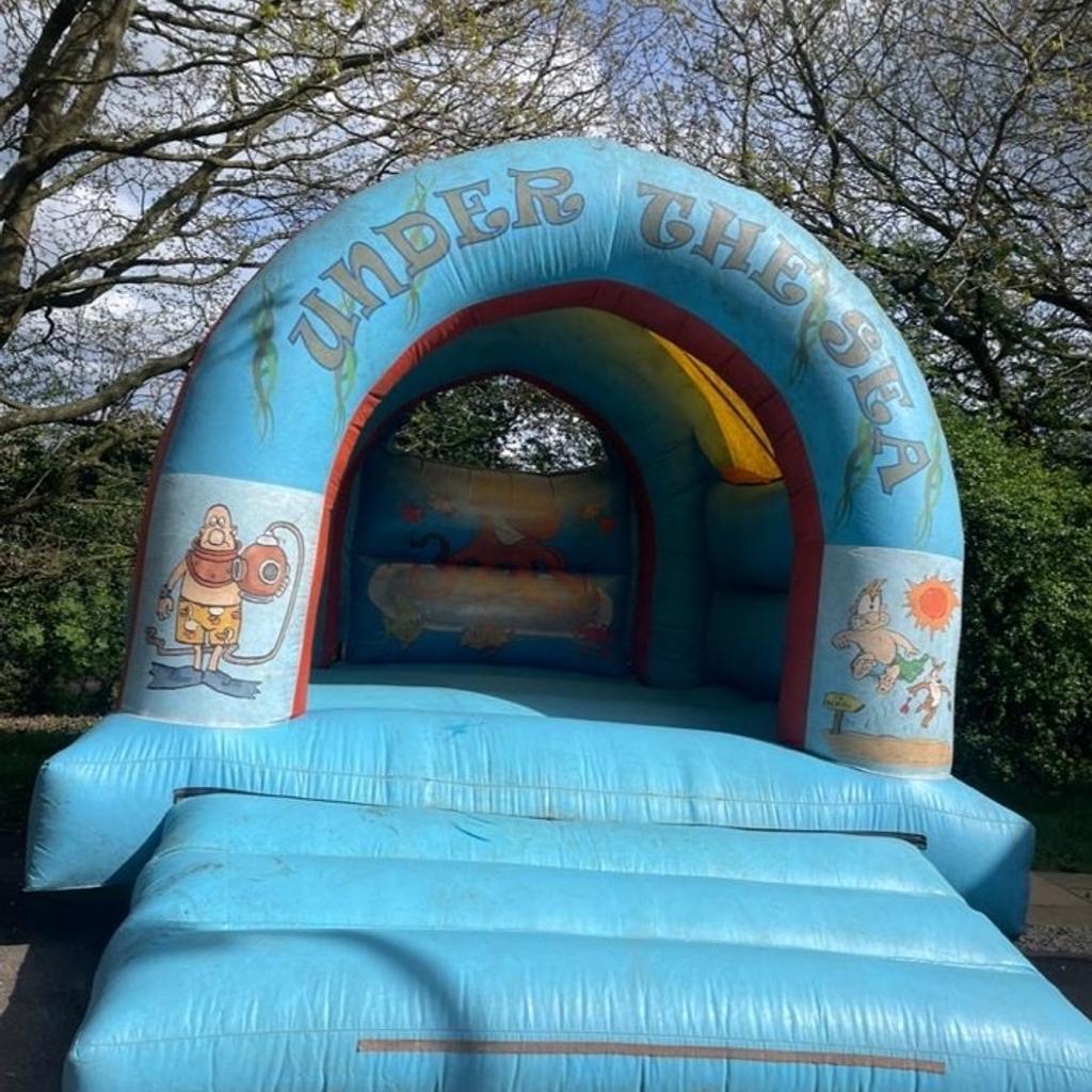 Bouncy castle in B33 Birmingham for £400.00 for sale | Shpock